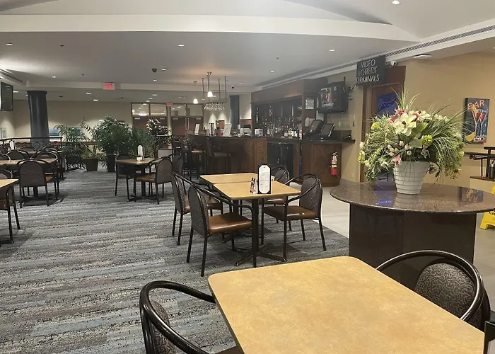 VICTORIA INN HOTEL AND CONVENTION CENTER WINNIPEG, WINNIPEG