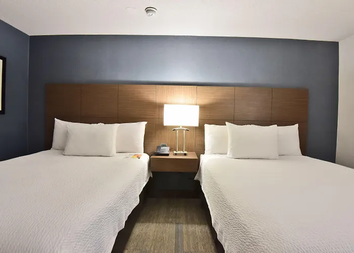 VICTORIA INN HOTEL AND CONVENTION CENTER WINNIPEG, WINNIPEG