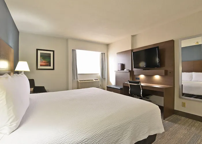 VICTORIA INN HOTEL AND CONVENTION CENTER WINNIPEG, WINNIPEG